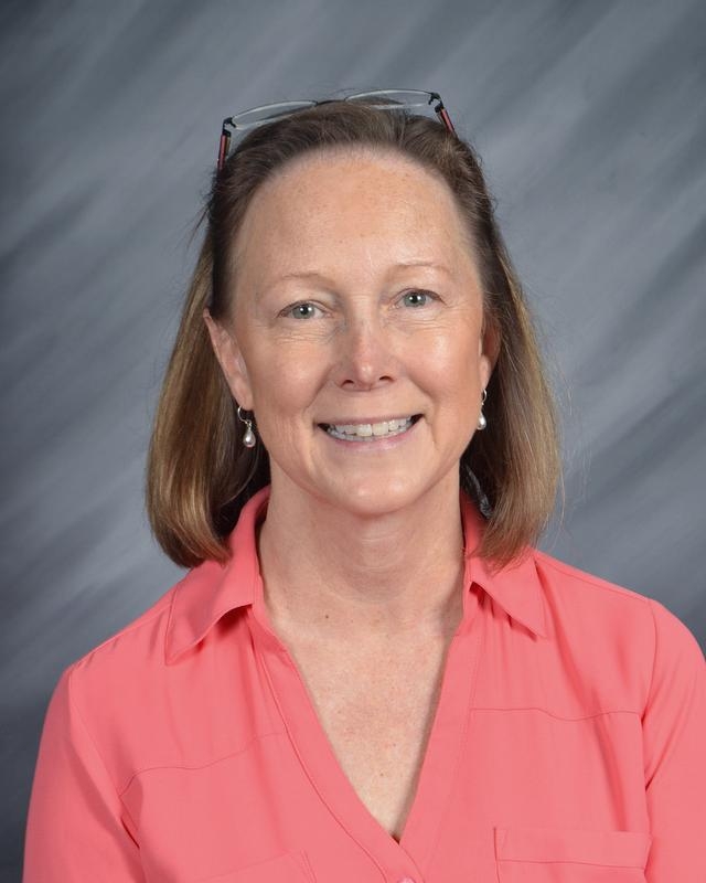Sandy LaFever – Mead Elementary School